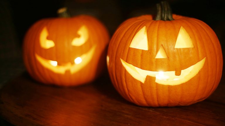 Halloween pumpkins, Jack-O'-Lanterns, France | Windows Spotlight Images