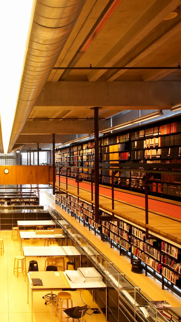 Modern and spacious library interior | Windows Spotlight Images