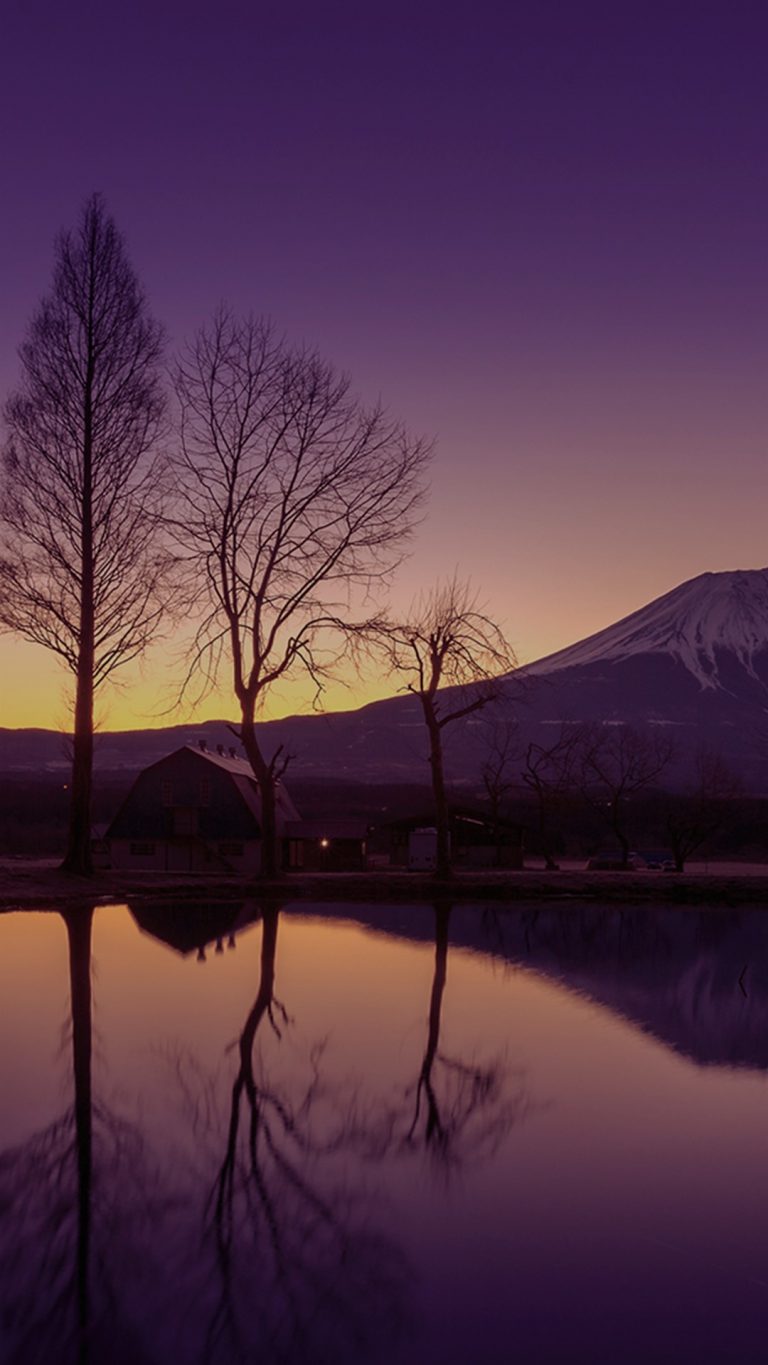 Mount Fuji against a beautiful morning sky, Japan | Windows Spotlight ...