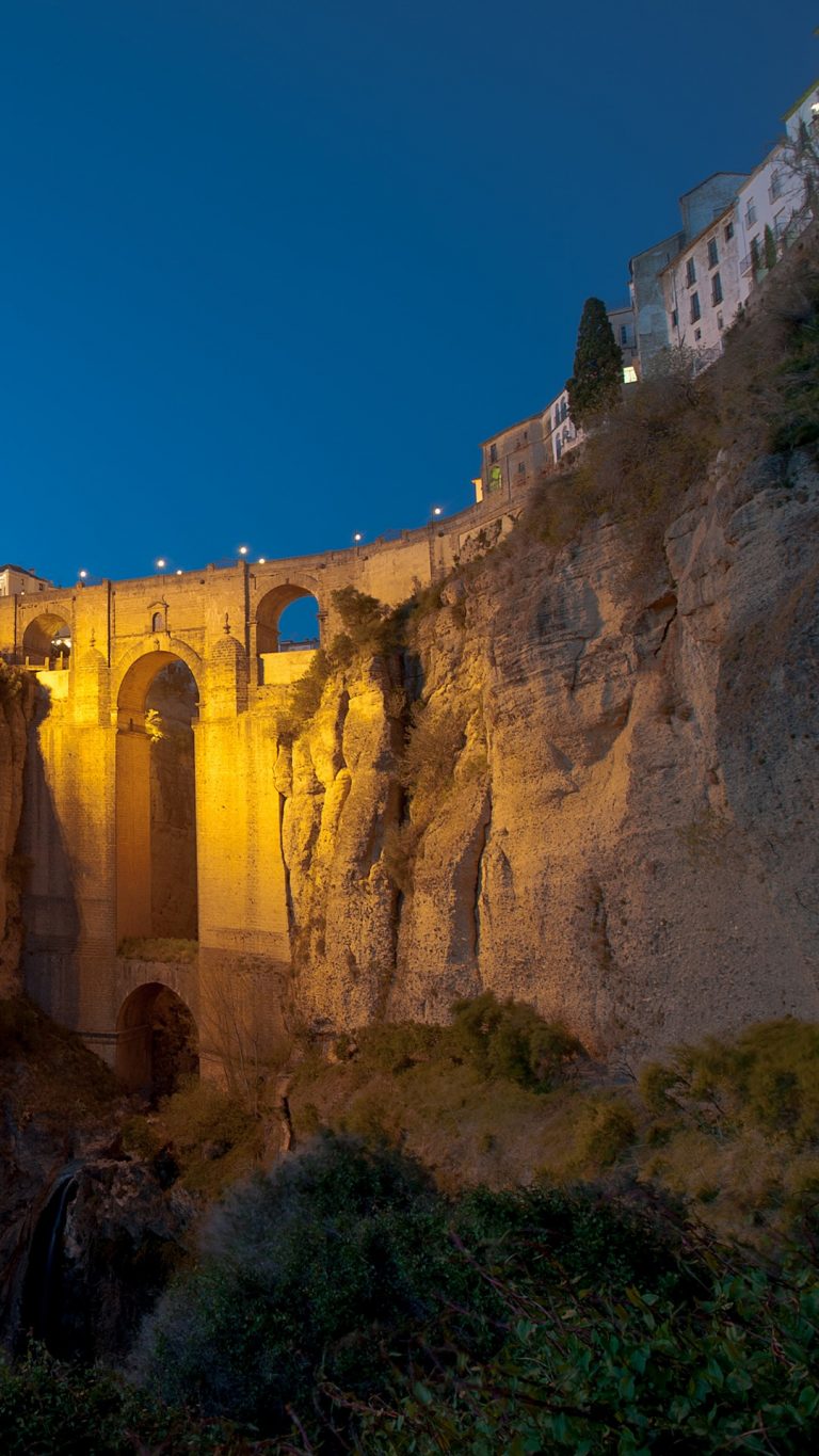 New bridge Puente Nuevo at night, Ronda, Spain | Windows Spotlight Images