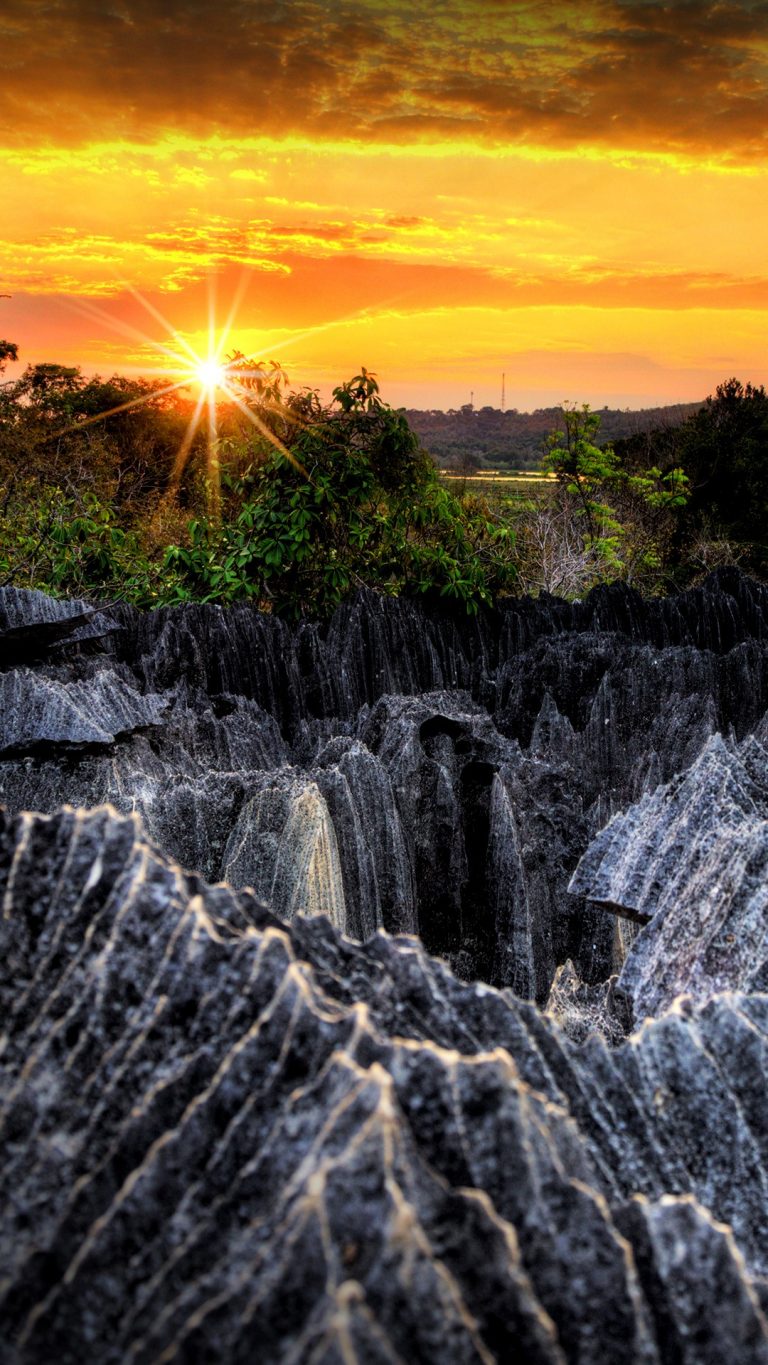 Tsingy de Bemaraha Strict Nature Reserve in Madagascar | Windows ...