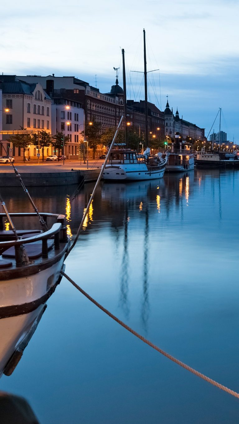 View to harbour at blue hour, Helsinki, Finland | Windows Spotlight Images