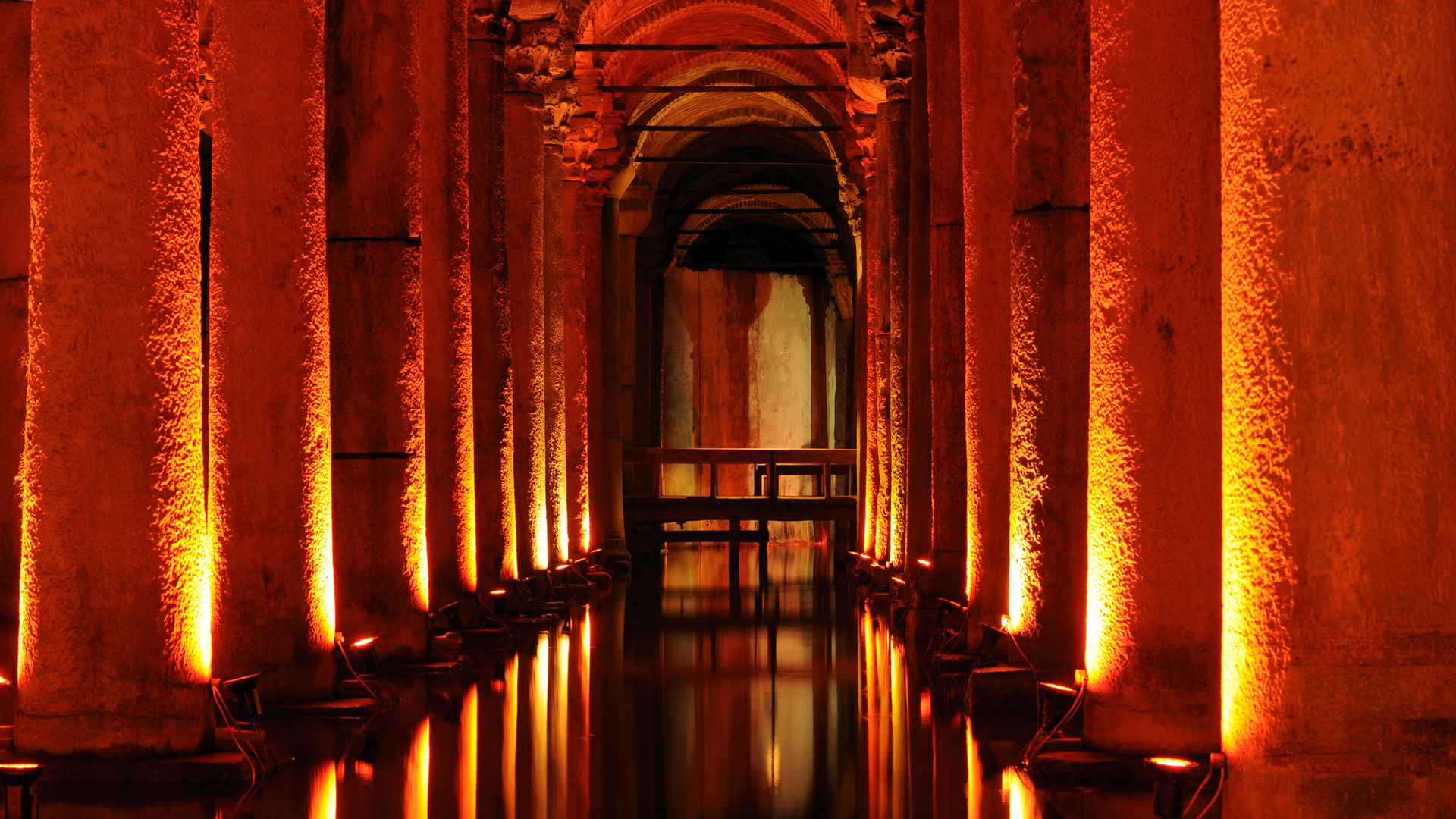 Basilica Cistern underground water, Istanbul, Turkey | Windows ...